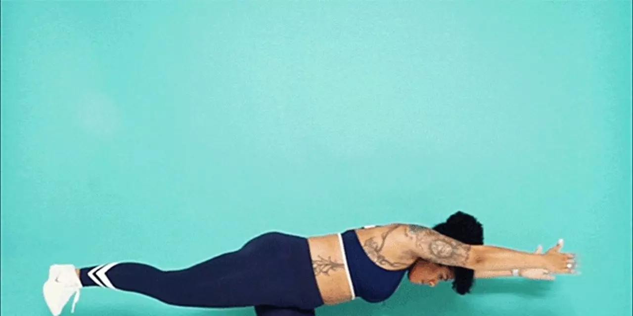 The 10-Mphindi 10 Morning Abs Workout