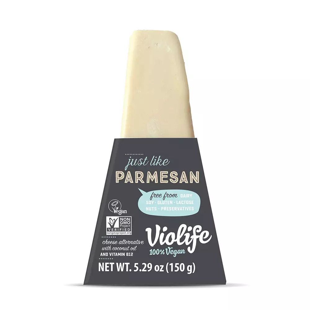 Violife គ្រាន់តែដូចជា Parmesan Wedge