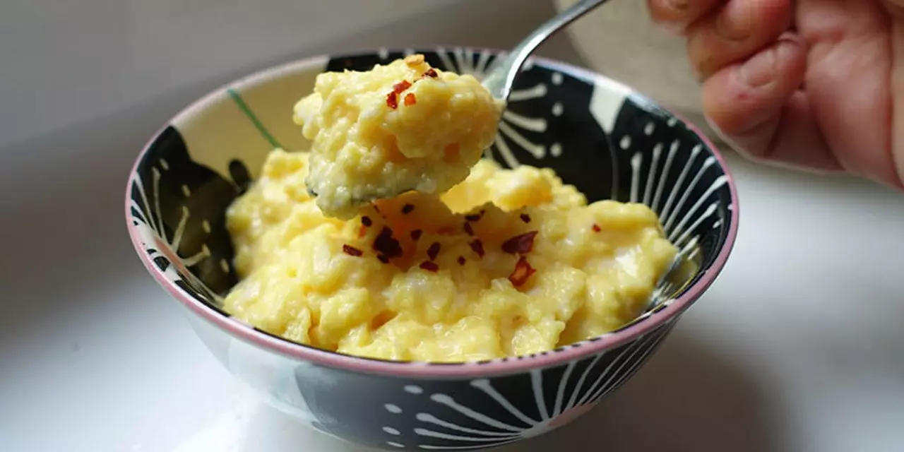 6 wskazówek, jak zrobić idealną jajecznicę