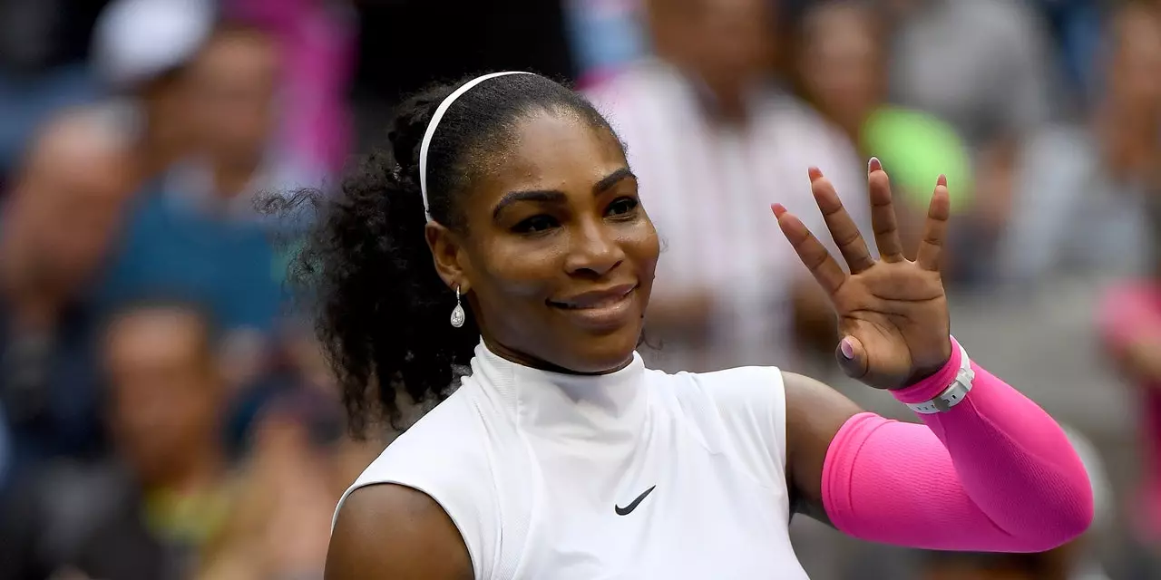 Serena Williams slacht de rassistyske opmerkings fan Tennis Pro oer har ûnberne poppe