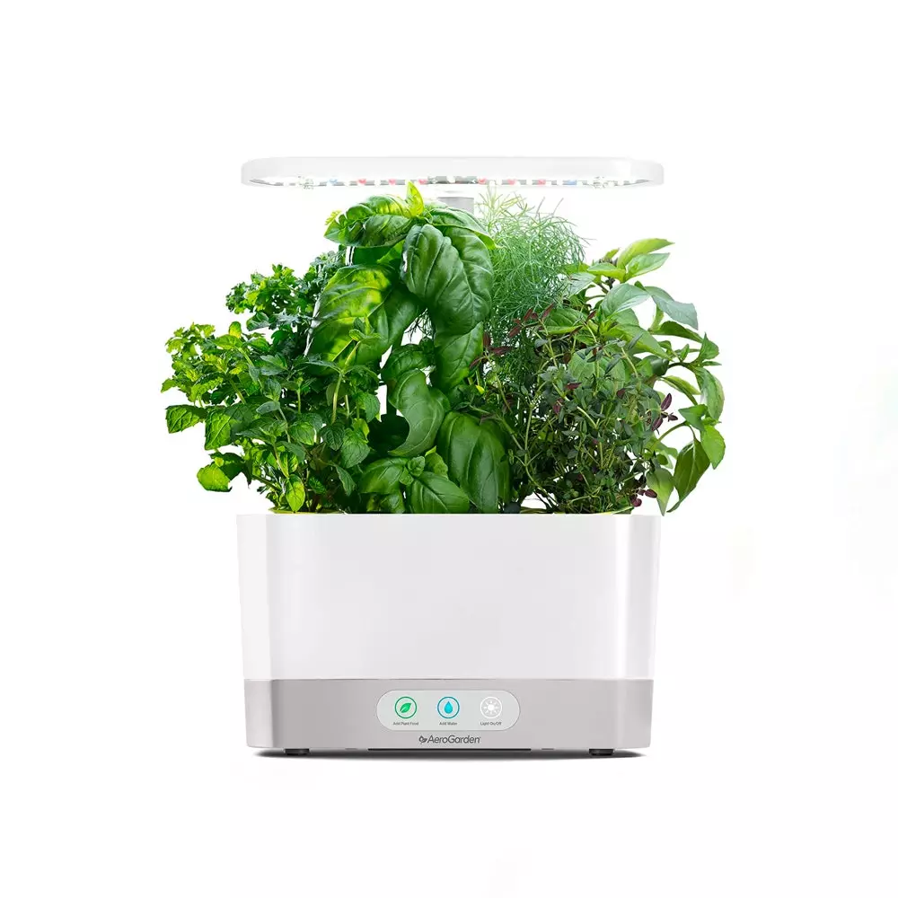 Затворена хидропонска градина Aerogarden Harvest во бело